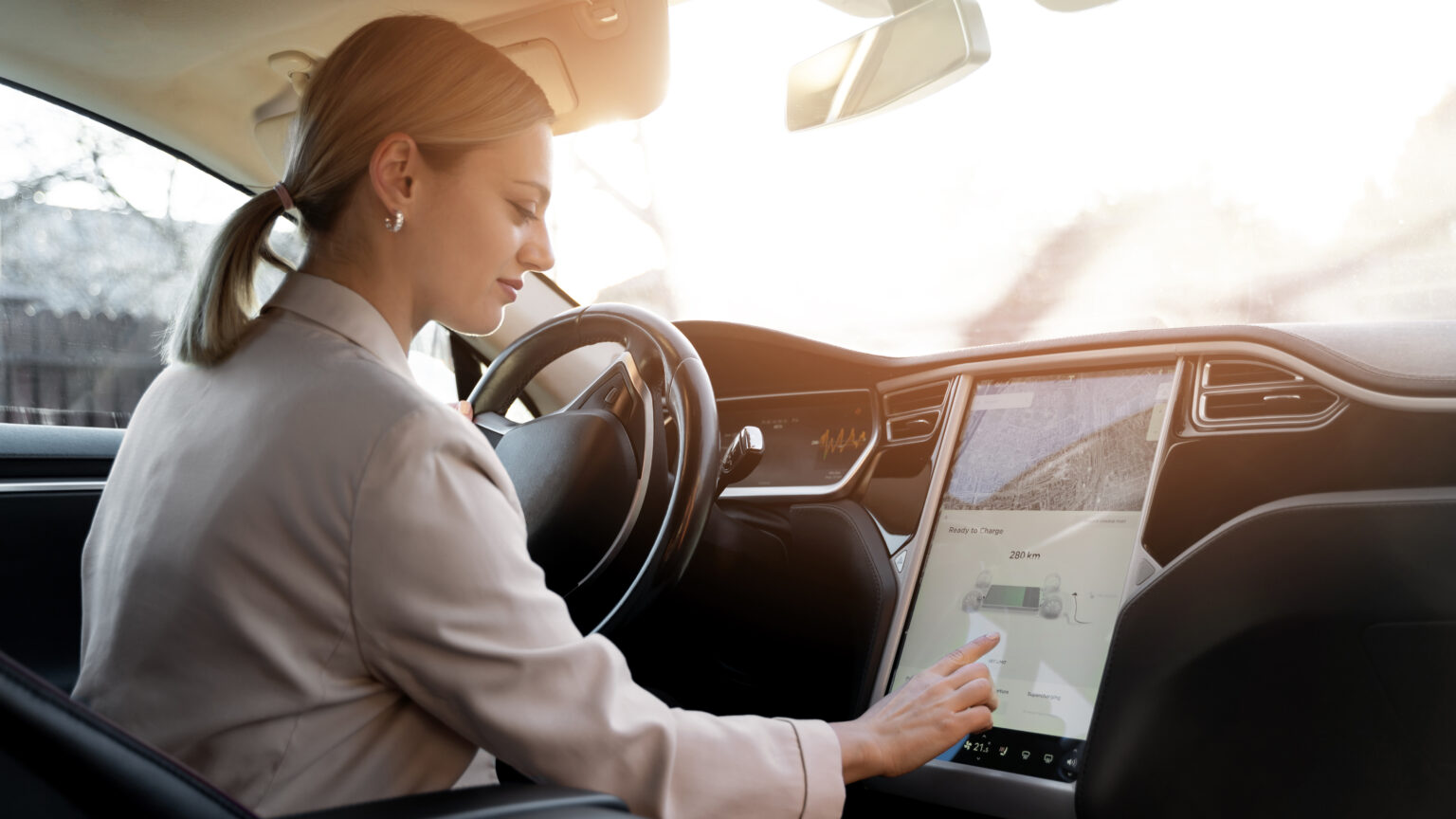 Electric Vehicle Software Development Guide: Features & Process